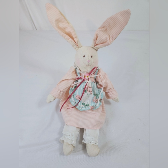 Russ | Holiday | Russ Muslin Rabbit W Apron 793 | Poshmark
